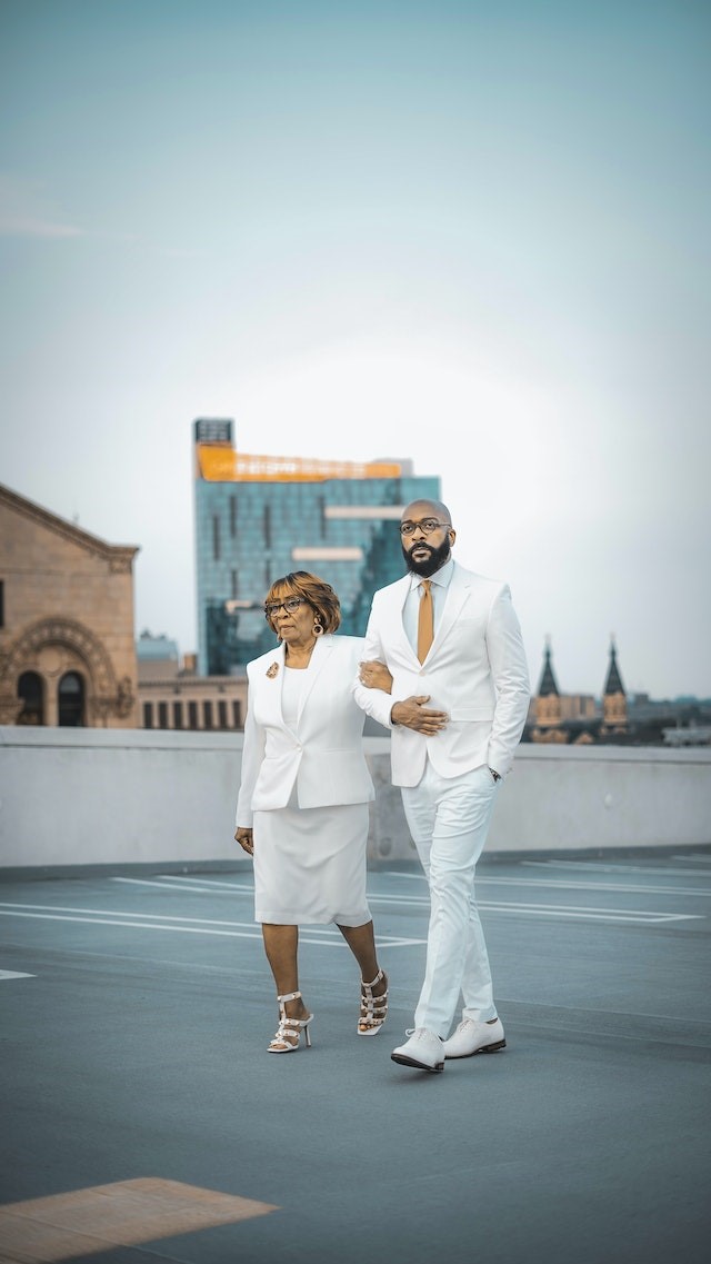 Dress Sharp In Warm Weather: Secrets Of Linen Suits For Men
